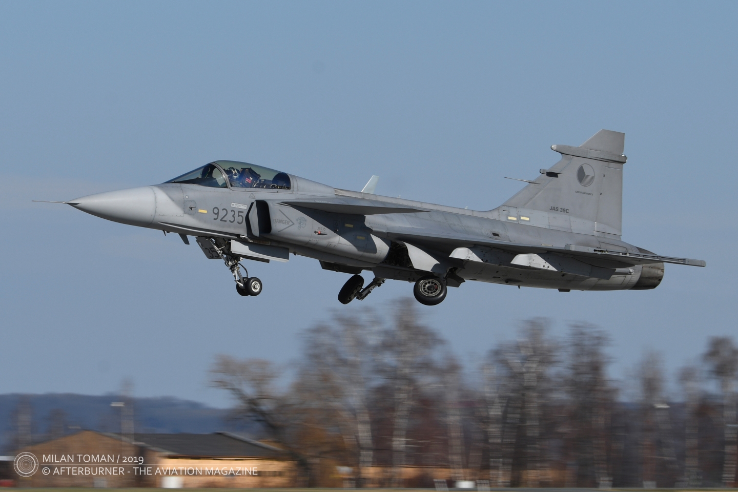 9 December 1988 – first flight of Saab JAS 39 Gripen