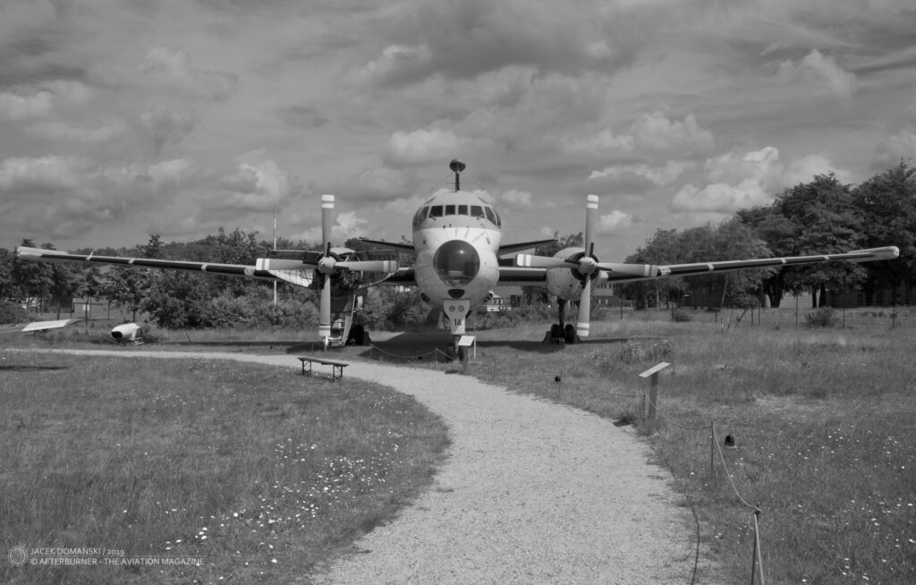Mikoyan-Gurevich Ye-152 (Ye-166) / Е-152 (Е-166)