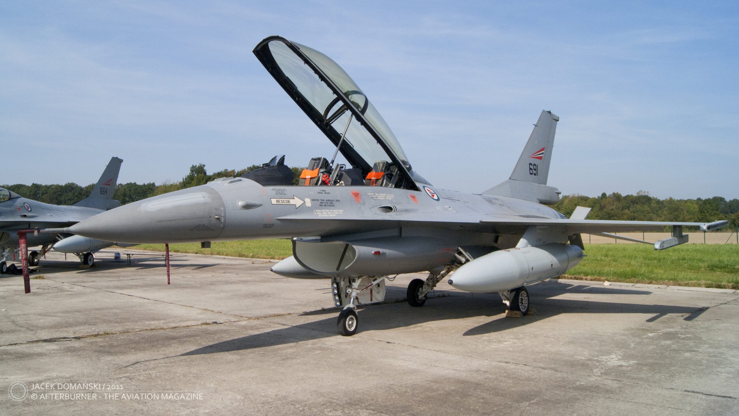 General Dynamics F-16BM Fighting Falcon