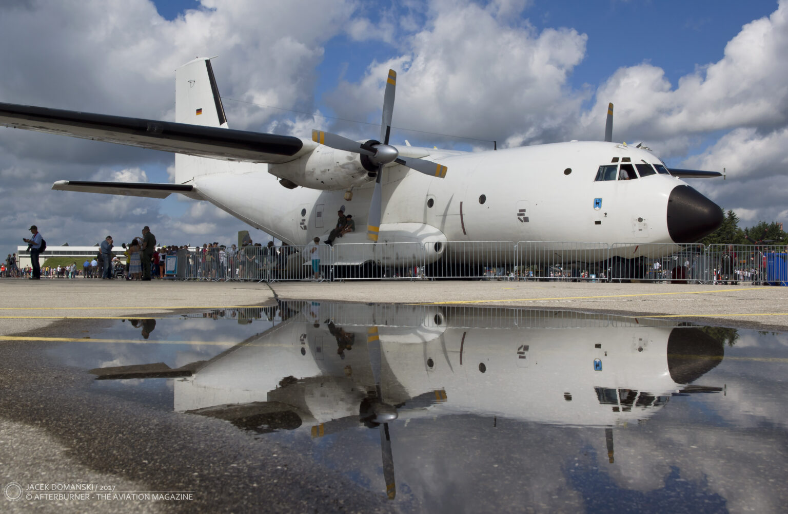 ´Mumbling bee´ - the story of C-160 Transall airlifter