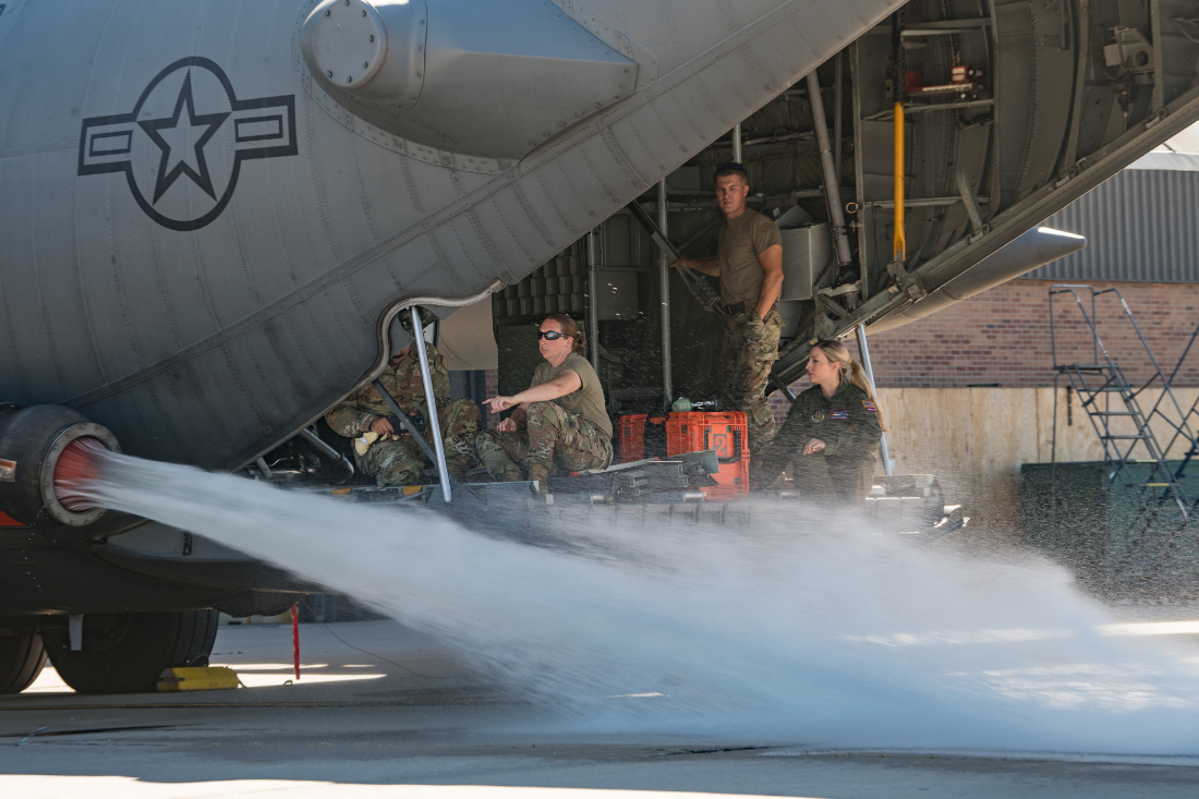 Military airlift units in support of airborne firefighting – the MAFFS ...