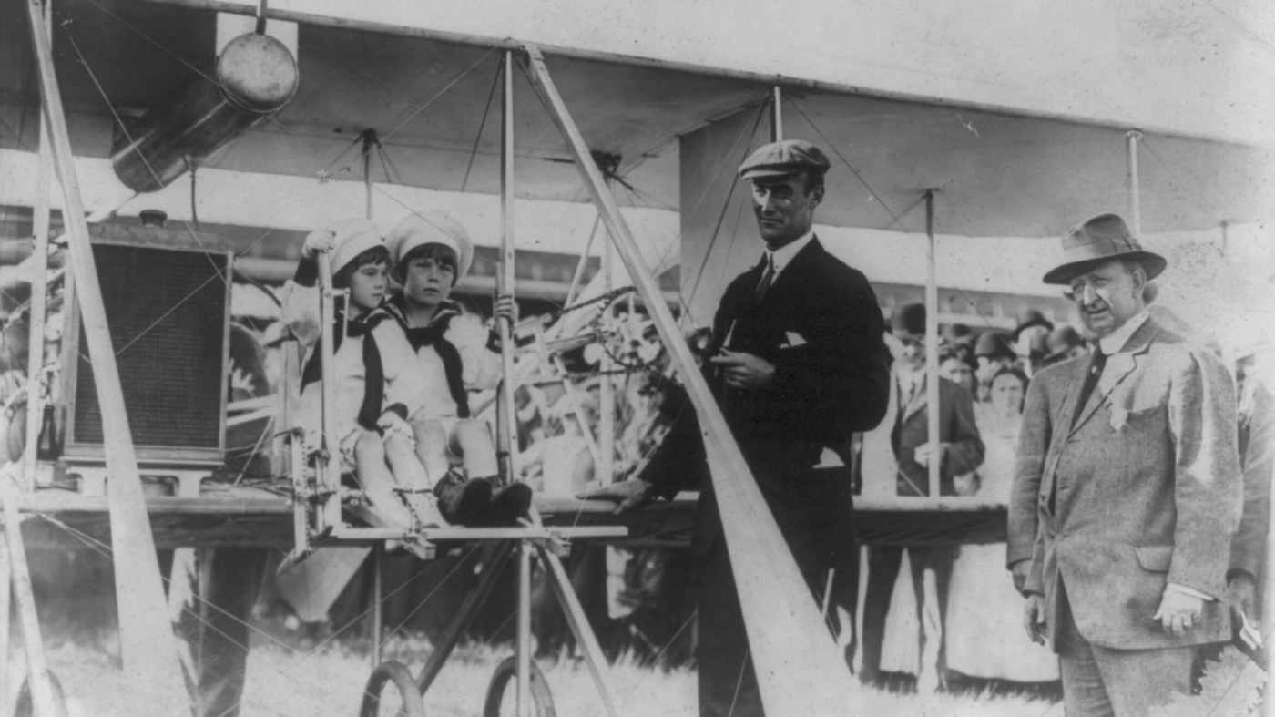 12 January 1879 – Calbraith Perry Rodgers is born